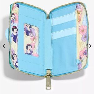 Loungefly | Bags | Nwt Loungefly Disney Snow White And The Seven Dwarfs ...